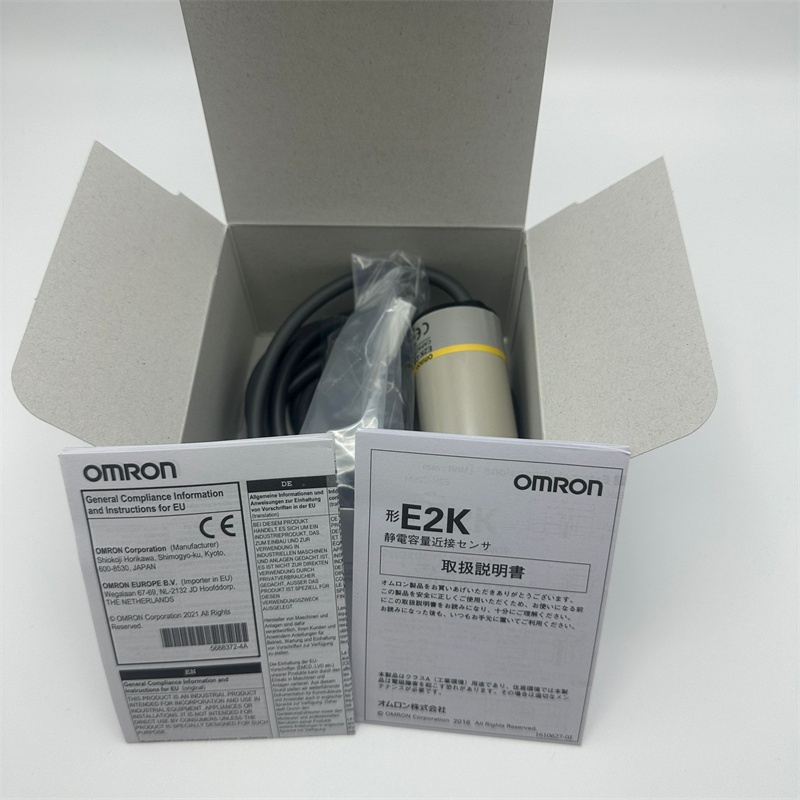 OMRON E2K-C25ME2 Capacitive Proximity Switch